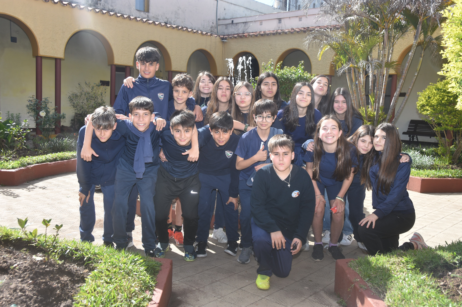 LA JEFATURA DE POLICÍA DE ARTIGAS REFUERZA LAZOS CON LA CIUDADANÍA A TRAVÉS DE VISITAS ESCOLARES ...